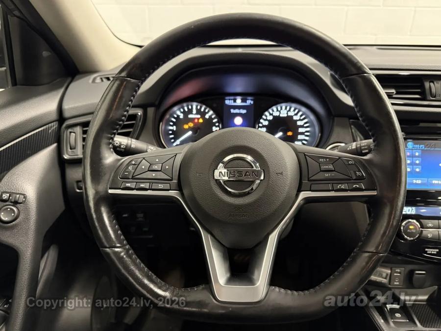 Pelēks Nissan X-Trail 2018 Tallina, ar dzinēja tilpumu 1.60 L un nobraukumu 114 tūkst. km par 12995 €, foto 15 vietnē AUTOMOTO.COM.LV