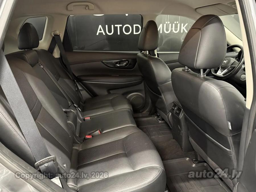 Pelēks Nissan X-Trail 2018 Tallina, ar dzinēja tilpumu 1.60 L un nobraukumu 114 tūkst. km par 12995 €, foto 21 vietnē AUTOMOTO.COM.LV