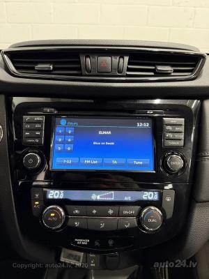 Pelēks Nissan X-Trail 2018 Tallina, ar dzinēja tilpumu 1.60 L un nobraukumu 114 tūkst. km par 12995 €, foto 24 vietnē AUTOMOTO.COM.LV