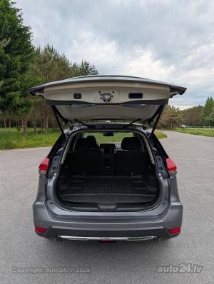 Pelēks Nissan X-Trail 2020 Tallina, ar dzinēja tilpumu 2.00 L un nobraukumu 44 tūkst. km par 22000 €, foto 9 vietnē AUTOMOTO.COM.LV