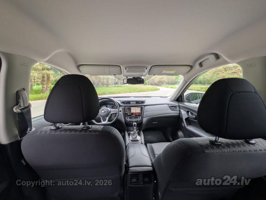Pelēks Nissan X-Trail 2020 Tallina, ar dzinēja tilpumu 2.00 L un nobraukumu 44 tūkst. km par 22000 €, foto 13 vietnē AUTOMOTO.COM.LV