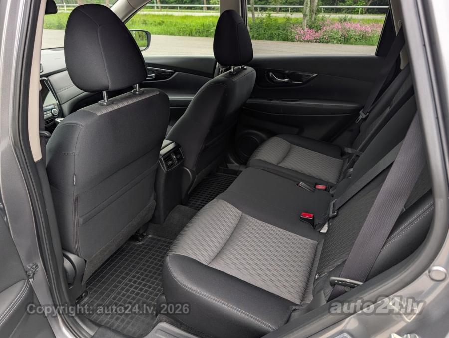 Pelēks Nissan X-Trail 2020 Tallina, ar dzinēja tilpumu 2.00 L un nobraukumu 44 tūkst. km par 22000 €, foto 15 vietnē AUTOMOTO.COM.LV