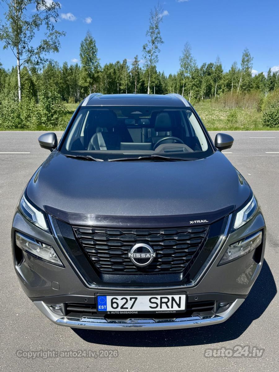 Pelēks Nissan X-Trail 2023 Tallina, ar dzinēja tilpumu 1.50 L un nobraukumu 70 tūkst. km par 36770 €, foto 3 vietnē AUTOMOTO.COM.LV