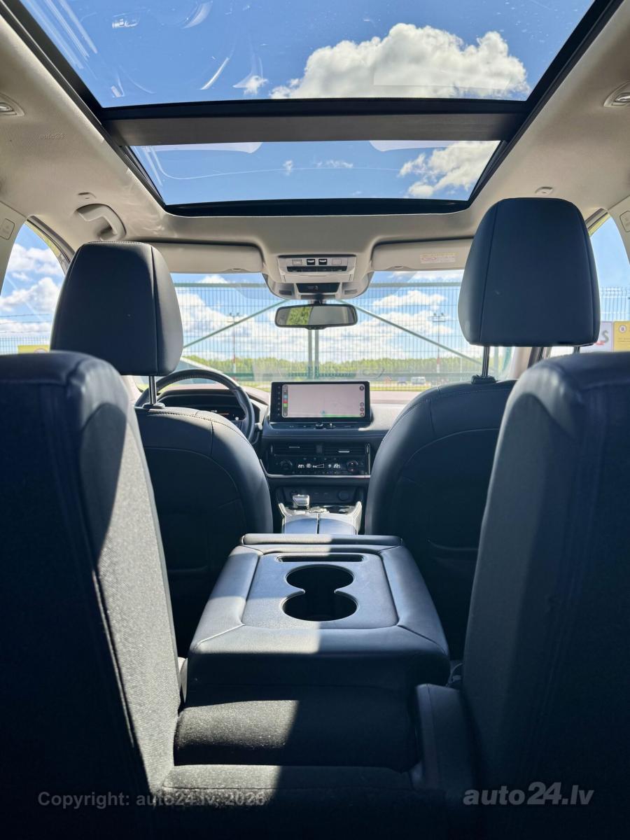 Pelēks Nissan X-Trail 2023 Tallina, ar dzinēja tilpumu 1.50 L un nobraukumu 70 tūkst. km par 36770 €, foto 12 vietnē AUTOMOTO.COM.LV