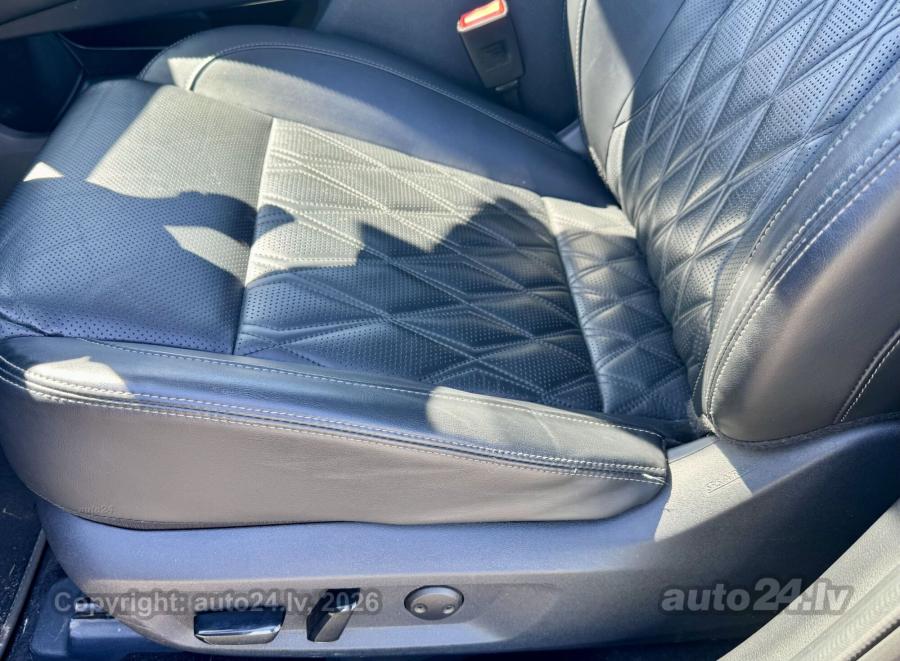Pelēks Nissan X-Trail 2023 Tallina, ar dzinēja tilpumu 1.50 L un nobraukumu 70 tūkst. km par 36770 €, foto 17 vietnē AUTOMOTO.COM.LV