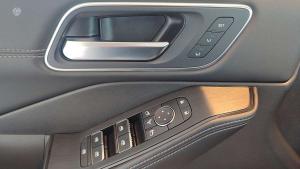Grey Nissan X-Trail 2023 in Siauliai, with an engine capacity of 1.50 L and mileage of 25 thousand km for 33500 €, photo 17 on AUTOMOTO.COM.LV