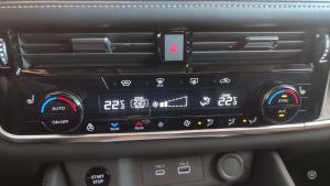 Grey Nissan X-Trail 2023 in Siauliai, with an engine capacity of 1.50 L and mileage of 25 thousand km for 33500 €, photo 22 on AUTOMOTO.COM.LV