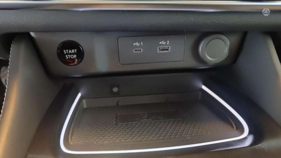 Grey Nissan X-Trail 2023 in Siauliai, with an engine capacity of 1.50 L and mileage of 25 thousand km for 33500 €, photo 24 on AUTOMOTO.COM.LV