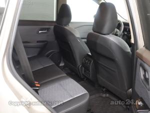 Pelēks Nissan X-Trail 2024 Tallina, ar dzinēja tilpumu 1.50 L un nobraukumu 57 tūkst. km par 30900 €, foto 9 vietnē AUTOMOTO.COM.LV