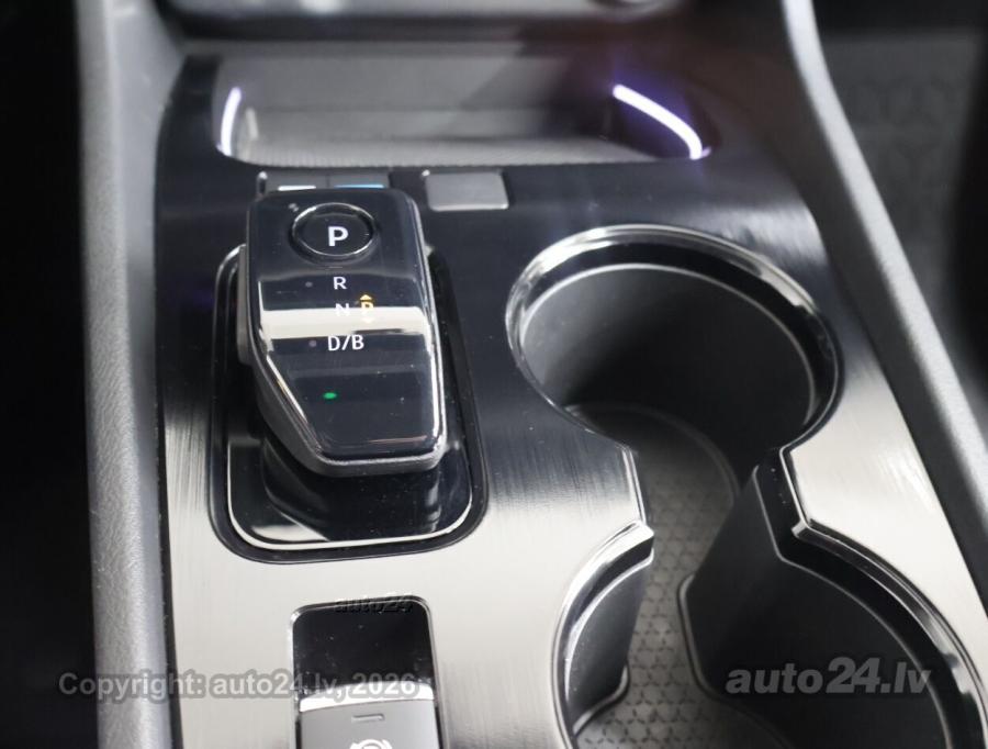 Pelēks Nissan X-Trail 2024 Tallina, ar dzinēja tilpumu 1.50 L un nobraukumu 57 tūkst. km par 30900 €, foto 14 vietnē AUTOMOTO.COM.LV
