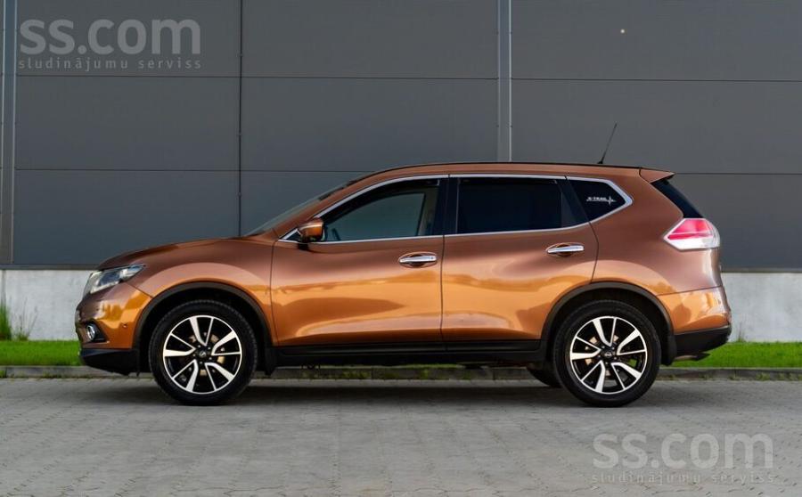 Orange Nissan X-Trail 2015 in Riga, with an engine capacity of 1.60 L and mileage of 250 thousand km for 2000 €, photo 11 on AUTOMOTO.COM.LV