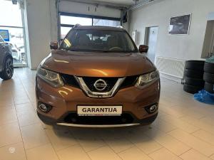 Orange Nissan X-Trail 2015 in Siauliai, with an engine capacity of 1.60 L and mileage of 148 thousand km for 12000 €, photo 3 on AUTOMOTO.COM.LV