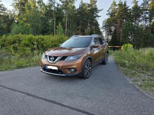 Oranžs Nissan X-Trail 2015 Viļņa, ar dzinēja tilpumu 1.60 L un nobraukumu 185 tūkst. km par 10500 €, foto  vietnē AUTOMOTO.COM.LV