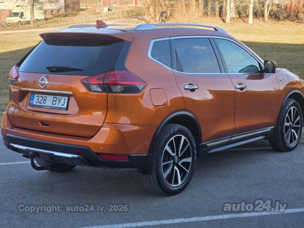 Orange Nissan X-Trail 2018 in Viljandi, with an engine capacity of 2.00 L and mileage of 100 thousand km for 18999 €, photo 7 on AUTOMOTO.COM.LV