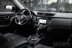 Orange Nissan X-Trail 2018 in Jelgava, with an engine capacity of 2.00 L and mileage of 0 thousand km for 15200 €, photo 29 on AUTOMOTO.COM.LV