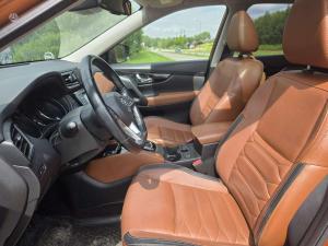 Orange Nissan X-Trail 2018 in Vilnius, with an engine capacity of 1.60 L and mileage of 139 thousand km for 13500 €, photo 4 on AUTOMOTO.COM.LV