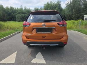 Orange Nissan X-Trail 2018 in Vilnius, with an engine capacity of 1.60 L and mileage of 139 thousand km for 13500 €, photo 7 on AUTOMOTO.COM.LV