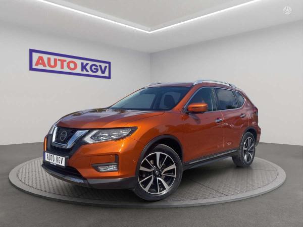 Orange Nissan X-Trail 2018 in Vilnius, with an engine capacity of 1.60 L and mileage of 139 thousand km for 13999 €, photo 2 on AUTOMOTO.COM.LV