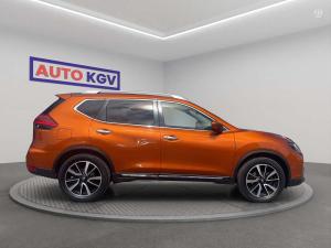 Orange Nissan X-Trail 2018 in Vilnius, with an engine capacity of 1.60 L and mileage of 139 thousand km for 13999 €, photo 7 on AUTOMOTO.COM.LV