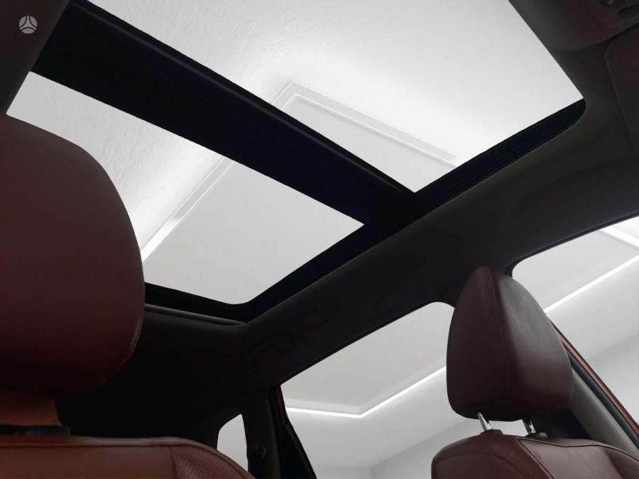 Orange Nissan X-Trail 2018 in Vilnius, with an engine capacity of 1.60 L and mileage of 139 thousand km for 13999 €, photo 10 on AUTOMOTO.COM.LV