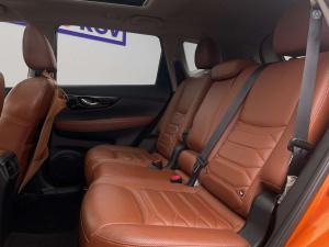 Orange Nissan X-Trail 2018 in Vilnius, with an engine capacity of 1.60 L and mileage of 139 thousand km for 13999 €, photo 13 on AUTOMOTO.COM.LV