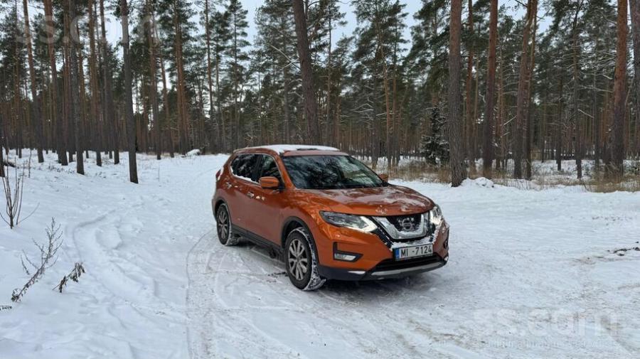 Oranžs Nissan X-Trail 2019 Rīga, ar dzinēja tilpumu 1.60 L un nobraukumu 111 tūkst. km par 14900 €, foto 5 vietnē AUTOMOTO.COM.LV