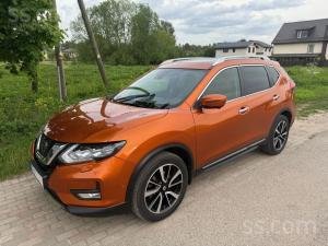 Orange Nissan X-Trail 2020 in Riga, with an engine capacity of 1.70 L and mileage of 73 thousand km for 19500 €, photo  on AUTOMOTO.COM.LV