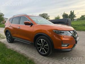 Orange Nissan X-Trail 2020 in Riga, with an engine capacity of 1.70 L and mileage of 73 thousand km for 19500 €, photo 3 on AUTOMOTO.COM.LV