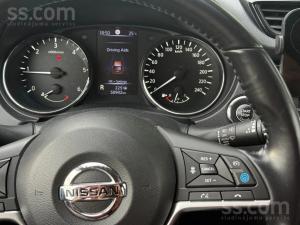 Orange Nissan X-Trail 2020 in Riga, with an engine capacity of 1.70 L and mileage of 73 thousand km for 19500 €, photo 6 on AUTOMOTO.COM.LV