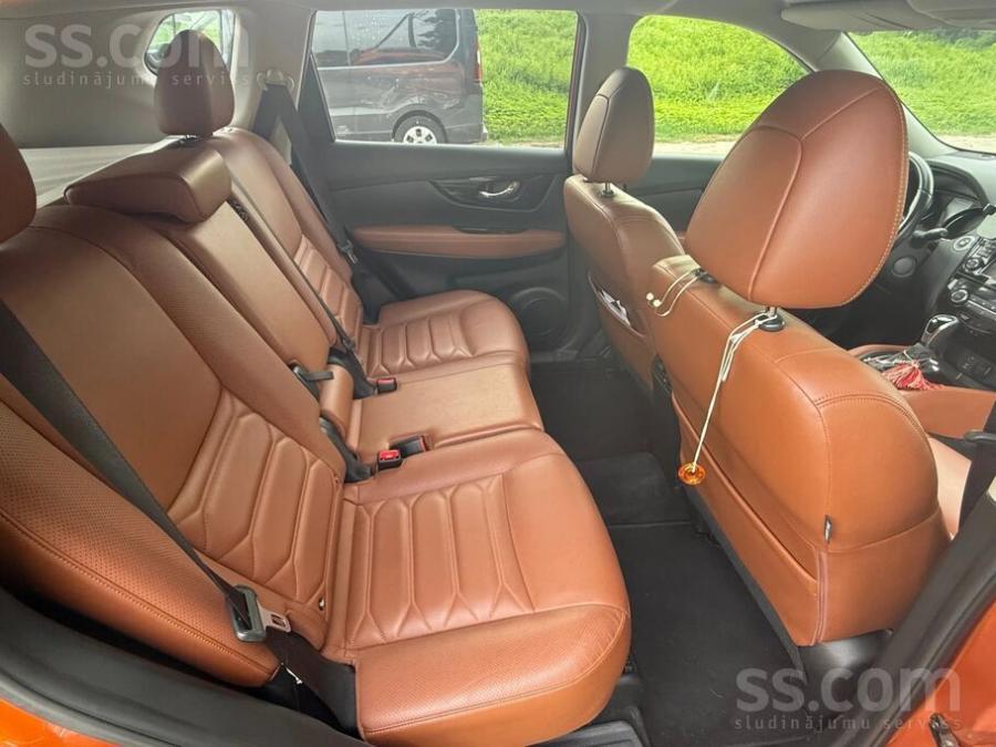 Orange Nissan X-Trail 2020 in Riga, with an engine capacity of 1.70 L and mileage of 73 thousand km for 19500 €, photo 12 on AUTOMOTO.COM.LV