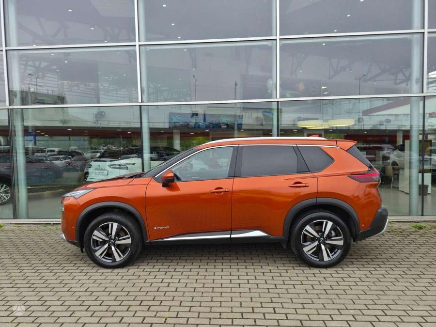 Orange Nissan X-Trail 2023 in Vilnius, with an engine capacity of 1.50 L and mileage of 55 thousand km for 34500 €, photo 3 on AUTOMOTO.COM.LV