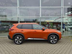 Orange Nissan X-Trail 2023 in Vilnius, with an engine capacity of 1.50 L and mileage of 55 thousand km for 34500 €, photo 6 on AUTOMOTO.COM.LV