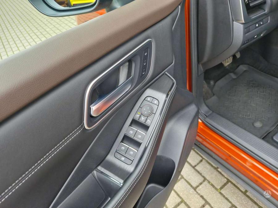 Orange Nissan X-Trail 2023 in Vilnius, with an engine capacity of 1.50 L and mileage of 55 thousand km for 34500 €, photo 10 on AUTOMOTO.COM.LV