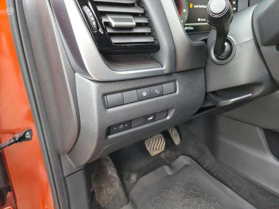 Orange Nissan X-Trail 2023 in Vilnius, with an engine capacity of 1.50 L and mileage of 55 thousand km for 34500 €, photo 11 on AUTOMOTO.COM.LV