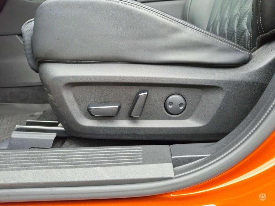 Orange Nissan X-Trail 2023 in Vilnius, with an engine capacity of 1.50 L and mileage of 55 thousand km for 34500 €, photo 12 on AUTOMOTO.COM.LV