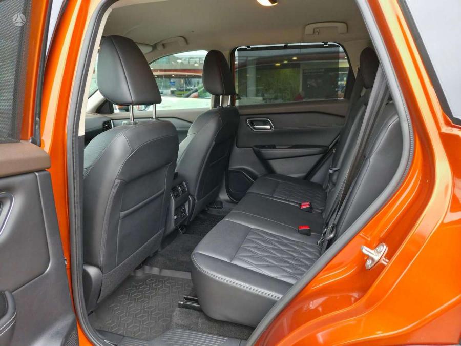 Orange Nissan X-Trail 2023 in Vilnius, with an engine capacity of 1.50 L and mileage of 55 thousand km for 34500 €, photo 26 on AUTOMOTO.COM.LV