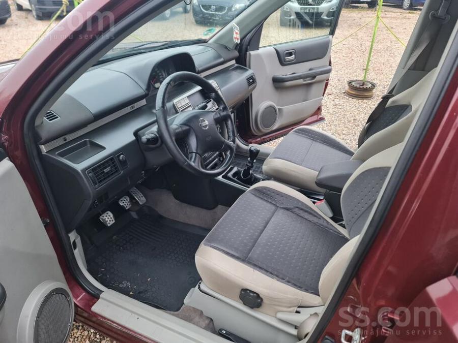 Sarkans Nissan X-Trail 2003 Cēsis, ar dzinēja tilpumu 2.20 L un nobraukumu 213 tūkst. km par 2350 €, foto 5 vietnē AUTOMOTO.COM.LV
