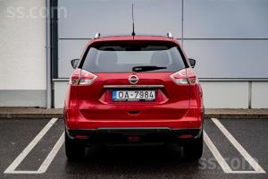 Red Nissan X-Trail 2014 in Riga, with an engine capacity of 1.60 L and mileage of 0 thousand km for 10250 €, photo 5 on AUTOMOTO.COM.LV