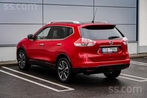 Red Nissan X-Trail 2014 in Riga, with an engine capacity of 1.60 L and mileage of 0 thousand km for 10250 €, photo 6 on AUTOMOTO.COM.LV