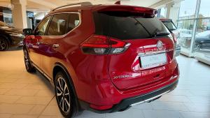 Red Nissan X-Trail 2018 in Siauliai, with an engine capacity of 1.60 L and mileage of 65 thousand km for 16400 €, photo 5 on AUTOMOTO.COM.LV