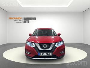 Red Nissan X-Trail 2018 in Riga, with an engine capacity of 1.60 L and mileage of 65 thousand km for 16990 €, photo 3 on AUTOMOTO.COM.LV