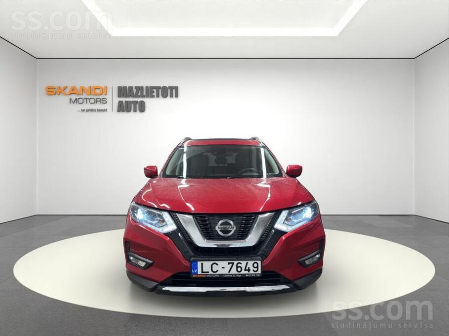 Red Nissan X-Trail 2018 in Riga, with an engine capacity of 1.60 L and mileage of 65 thousand km for 16990 €, photo 3 on AUTOMOTO.COM.LV