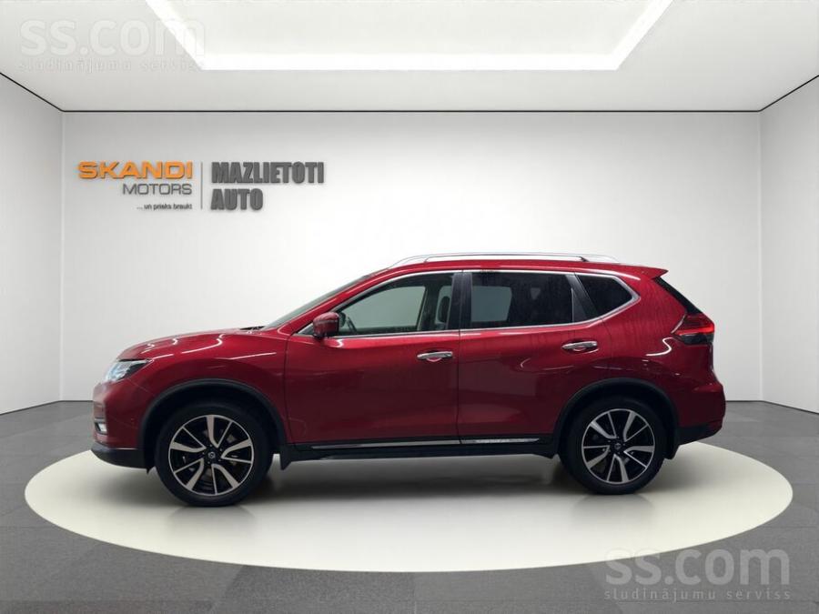 Red Nissan X-Trail 2018 in Riga, with an engine capacity of 1.60 L and mileage of 65 thousand km for 16990 €, photo 4 on AUTOMOTO.COM.LV