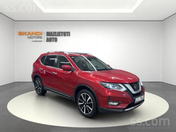 Red Nissan X-Trail 2018 in Riga, with an engine capacity of 1.60 L and mileage of 65 thousand km for 16990 €, photo 8 on AUTOMOTO.COM.LV