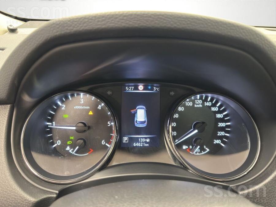 Red Nissan X-Trail 2018 in Riga, with an engine capacity of 1.60 L and mileage of 65 thousand km for 16990 €, photo 12 on AUTOMOTO.COM.LV