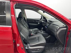 Red Nissan X-Trail 2018 in Riga, with an engine capacity of 1.60 L and mileage of 65 thousand km for 16990 €, photo 18 on AUTOMOTO.COM.LV