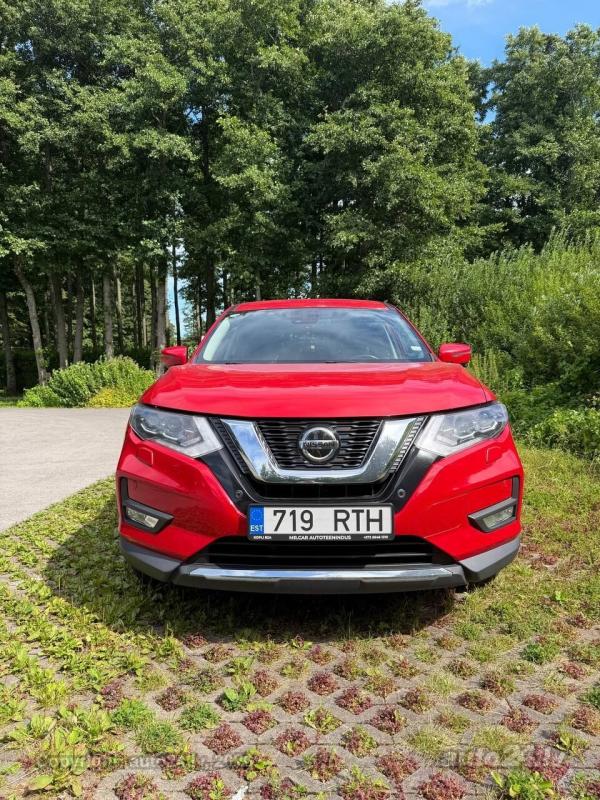 Red Nissan X-Trail 2020 in Tallinn, with an engine capacity of 1.30 L and mileage of 149 thousand km for 15000 €, photo 1 on AUTOMOTO.COM.LV