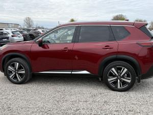 Red Nissan X-Trail 2021 in Kretinga, with an engine capacity of 2.50 L and mileage of 68 thousand km for 24999 €, photo 8 on AUTOMOTO.COM.LV
