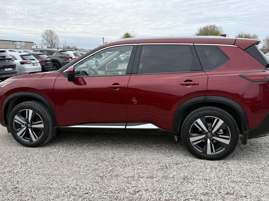 Red Nissan X-Trail 2021 in Kretinga, with an engine capacity of 2.50 L and mileage of 68 thousand km for 24999 €, photo 8 on AUTOMOTO.COM.LV