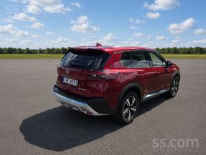Sarkans Nissan X-Trail 2023 Rīga, ar dzinēja tilpumu 1.50 L un nobraukumu 40 tūkst. km par 33000 €, foto 4 vietnē AUTOMOTO.COM.LV